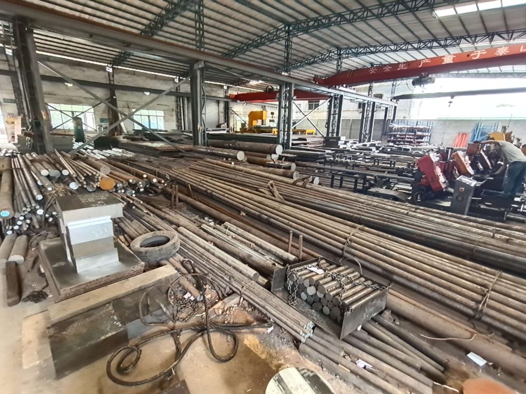 42CrMo4 Bolt grade 10.9 &8.8 Material-42CrMo4 SUPPLIER